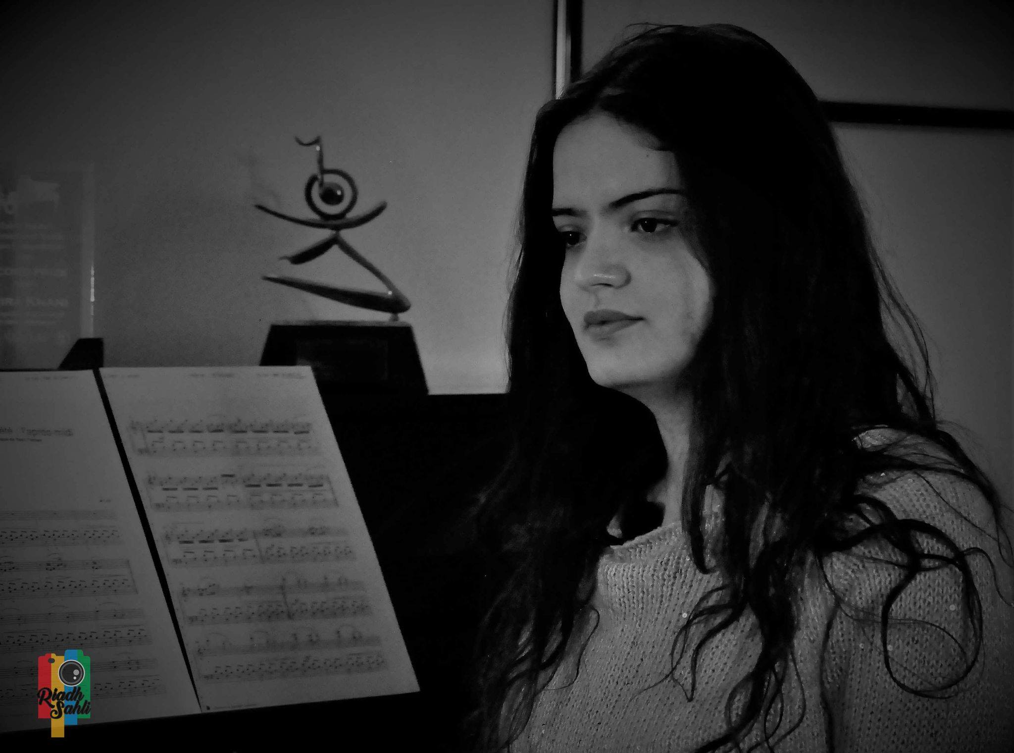 Amira Knani : les secrets d'un talent et d'une fleur musicale hors pair ...